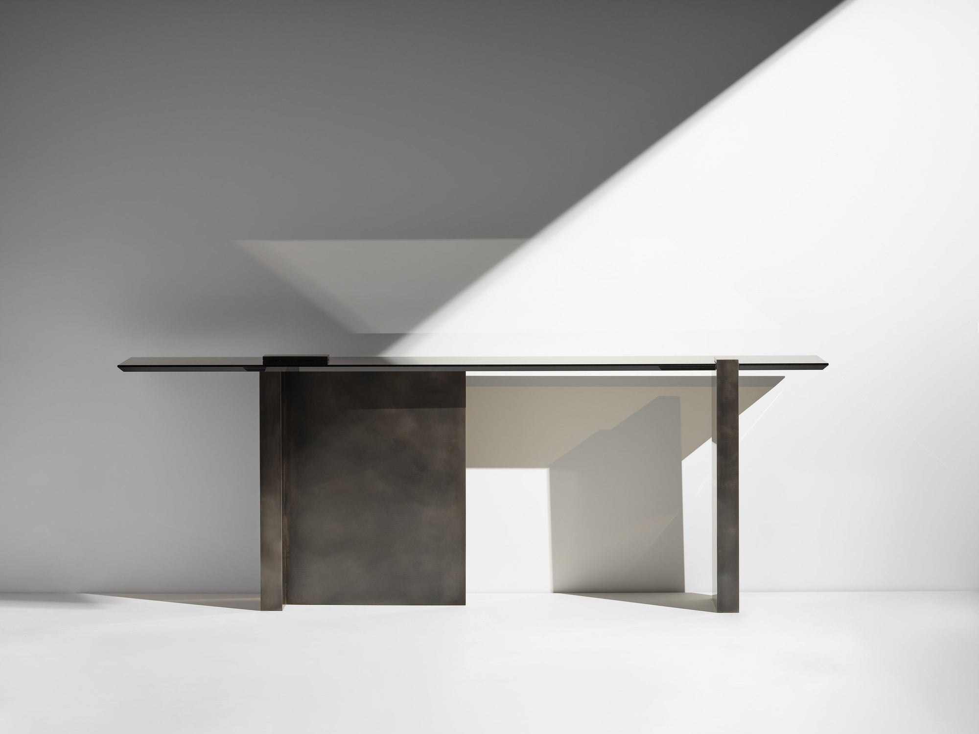 Mesas Console – Bonham Gallery