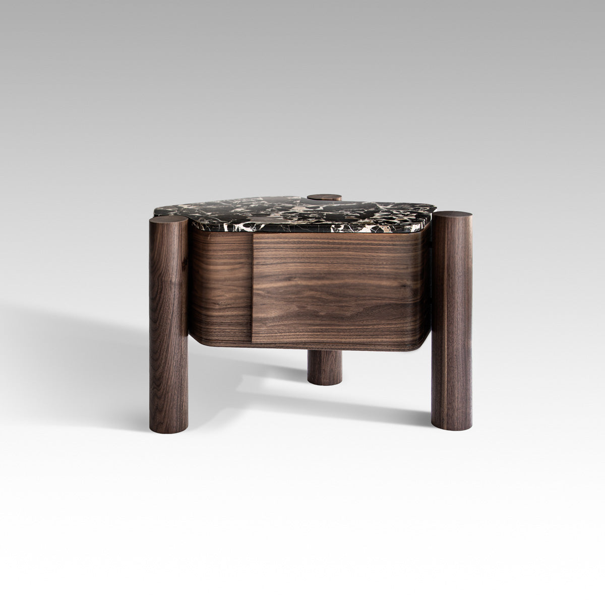 Villa Bed Pedestal – Bonham Gallery